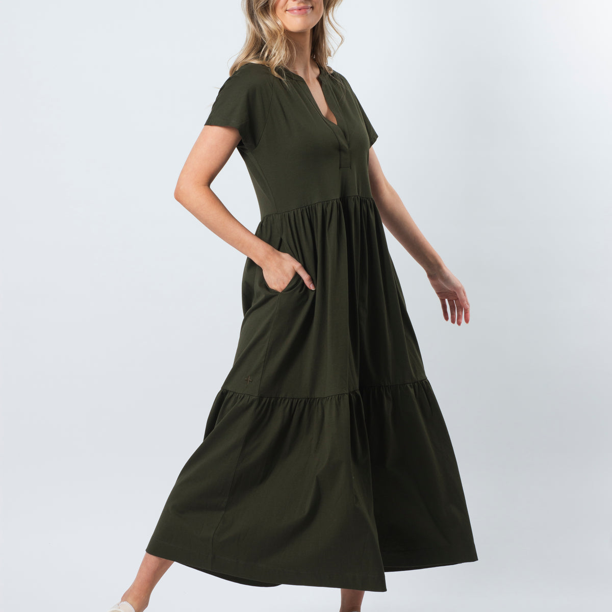STELLA ESSENTIALS Rosie Dress - Khaki – Stella+Gemma