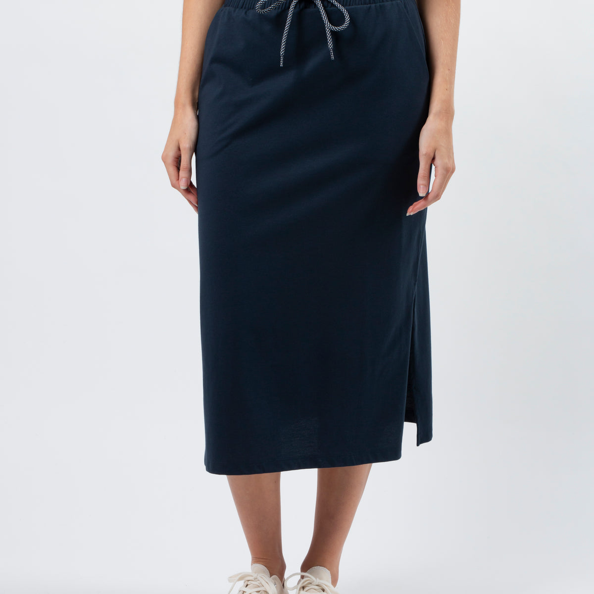 STELLA ESSENTIALS Skirt - Navy – Stella+Gemma
